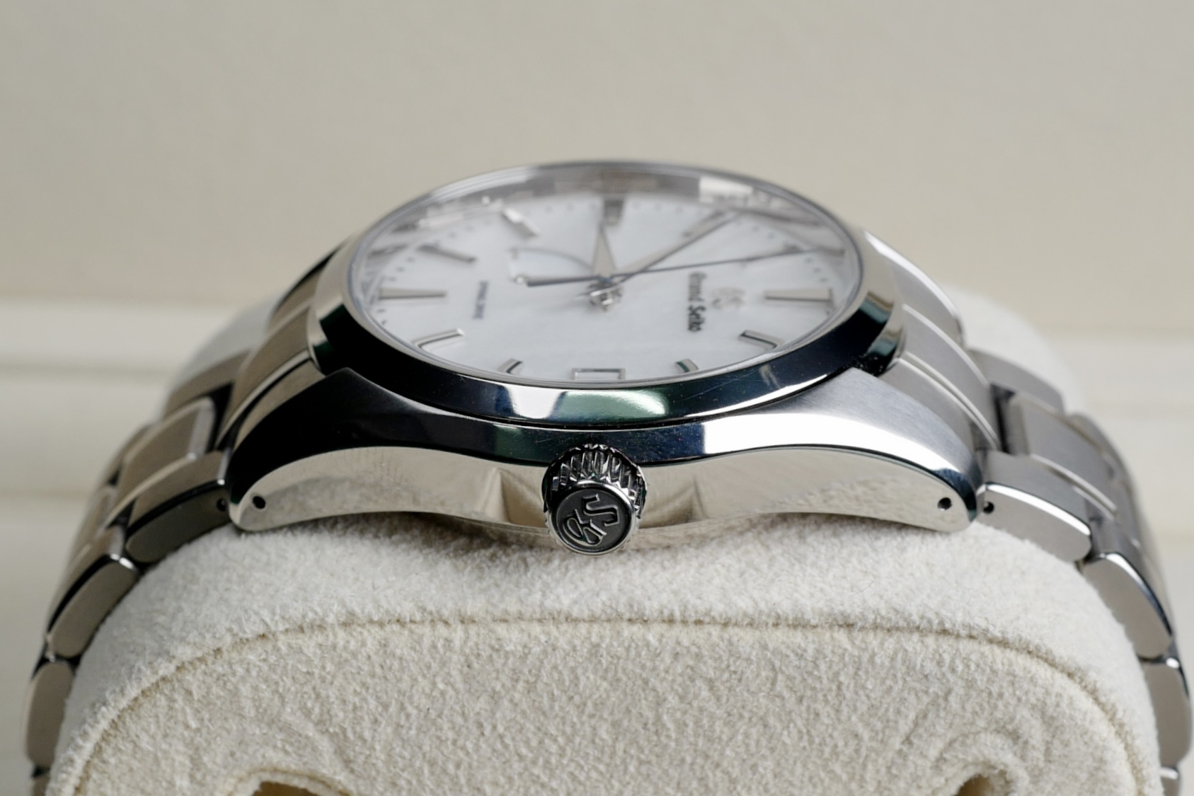 Grand Seiko Spring Drive Snowflake SBGA211 - Longtime BKK